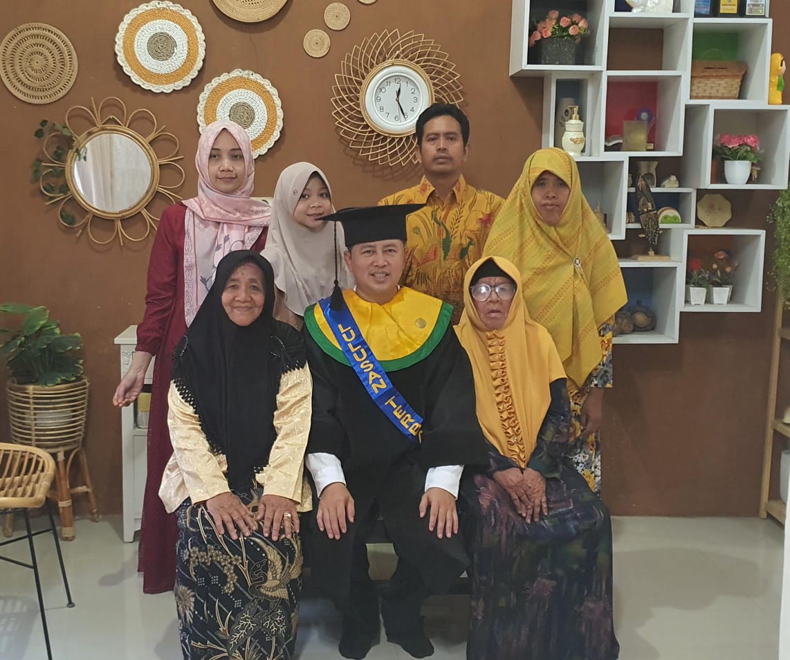 Sarat Prestasi, Ini Sosok Lulusan Terbaik Program Doktoral UB 2023 Sarat Prestasi, Ini Sosok Lulusan Terbaik Program Doktoral UB 2023